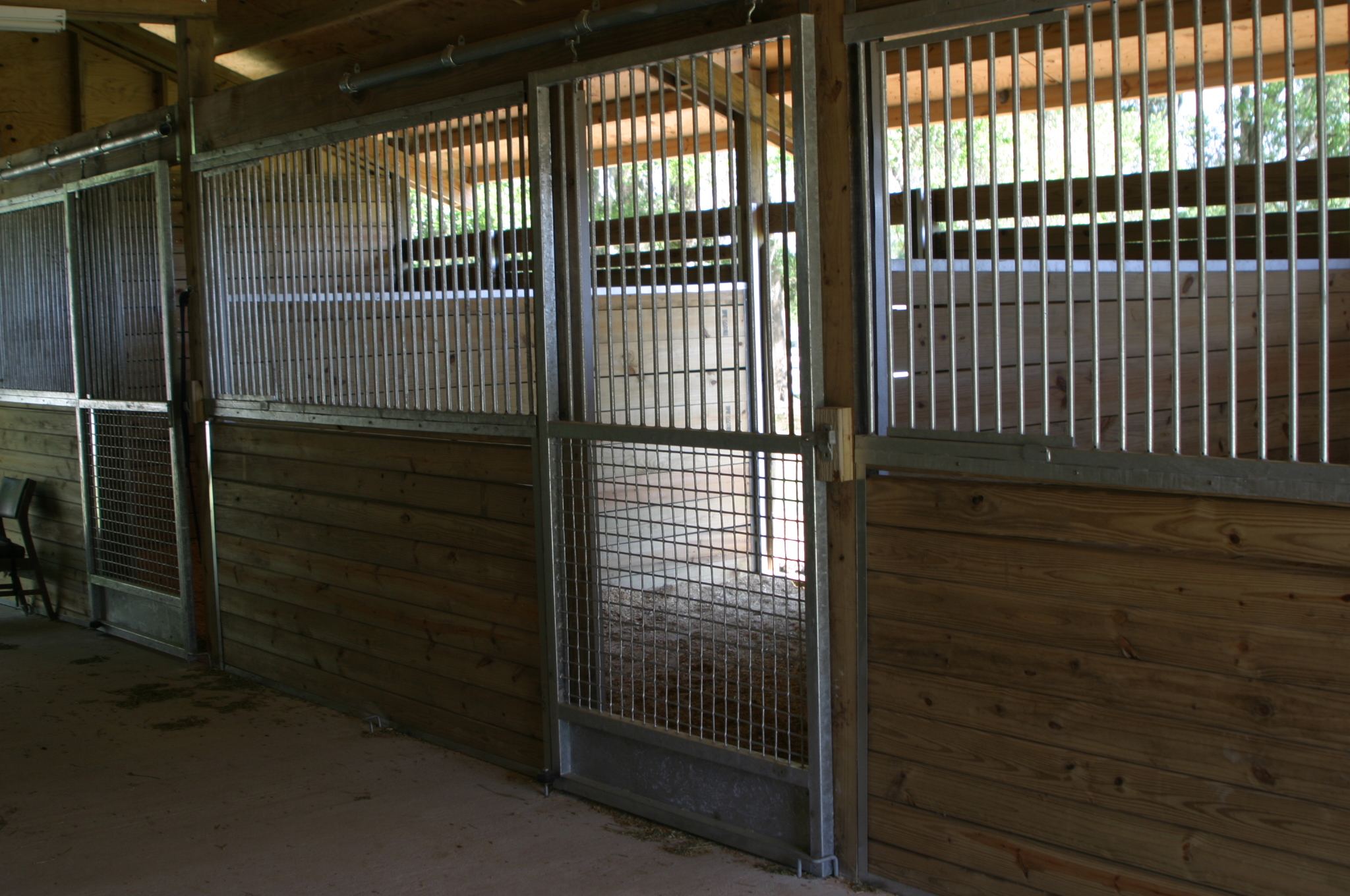 Stall-Window Bars – Double R Manufacturing